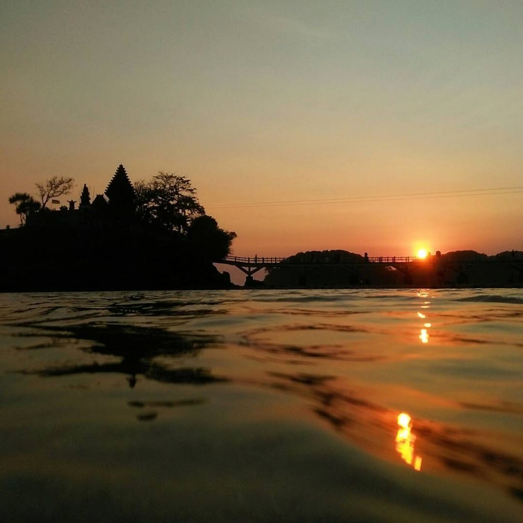 Pantai Sendiki Malang - Nahwa Tour